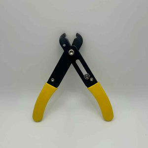 Max Cuff Safety Cutter - Essential Cutting Tools for Security Officers